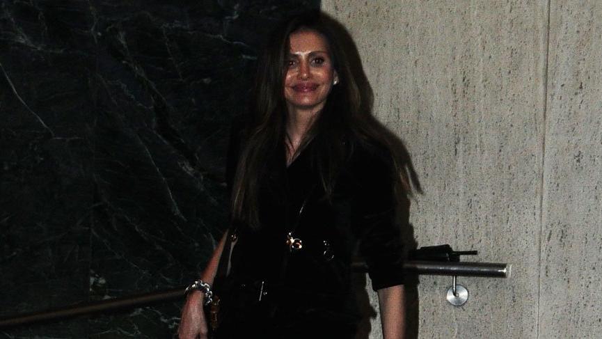 Emina Sandal uzun bir aradan sonra... | Temiz Magazin